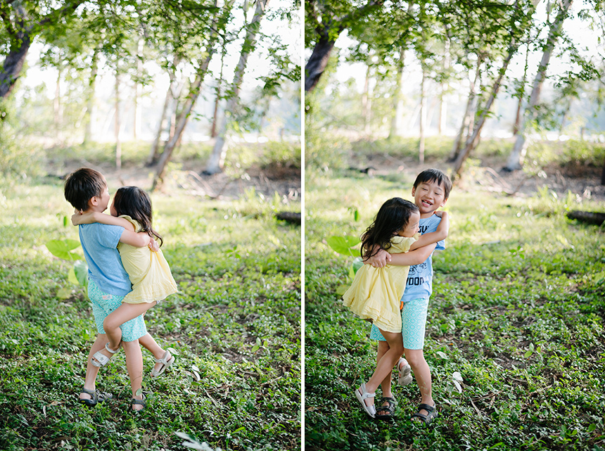 Casual beach walk family session with Kwek family | darinimages
